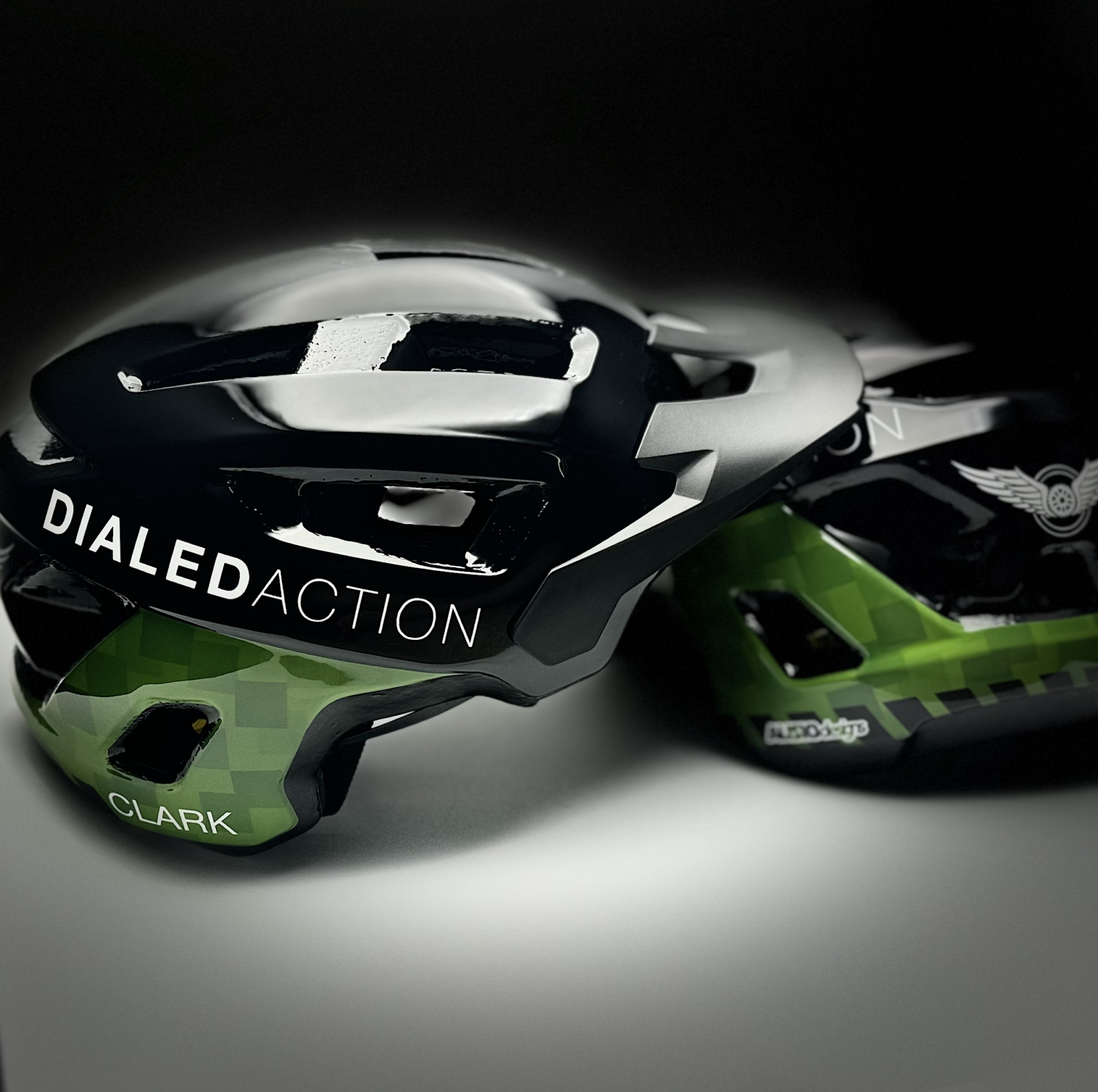 Custom Painted Helmets by AUS10designs - Dialed Action